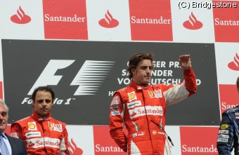 Lauda n'est pas tendre avec Ferrari | Stand F1.com | StandF1.com